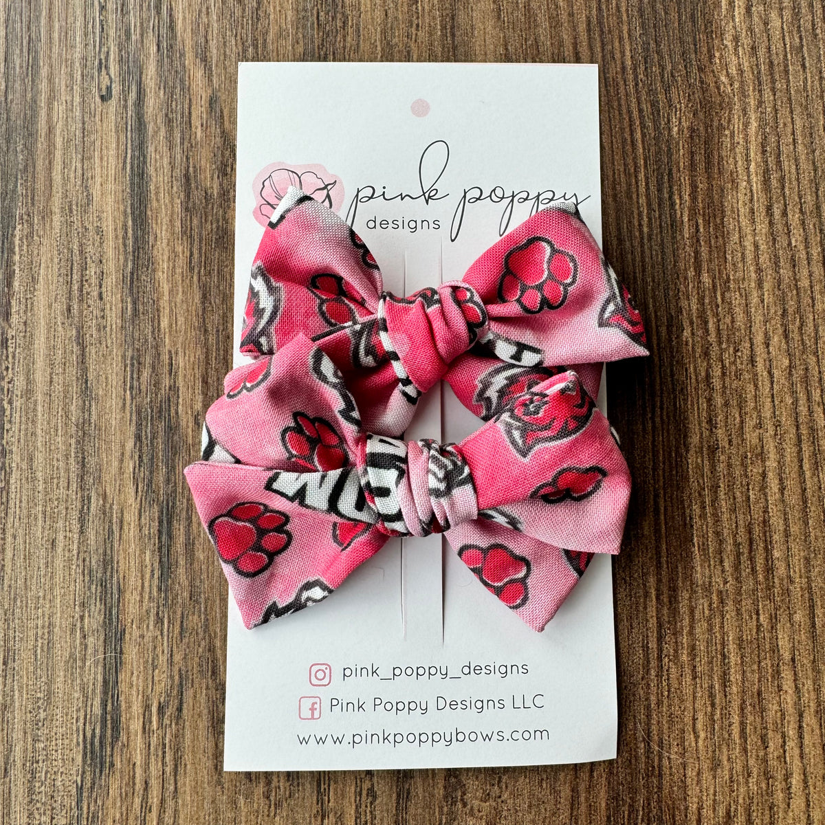 Tiger Piggie Bow Set – Pink Poppy Designs LLC